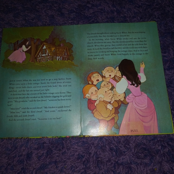 Hallmark | Other | Snow White Pop Up Book | Poshmark